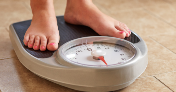 9 hábitos que fazem você engordar (e que você deve esquecer!)